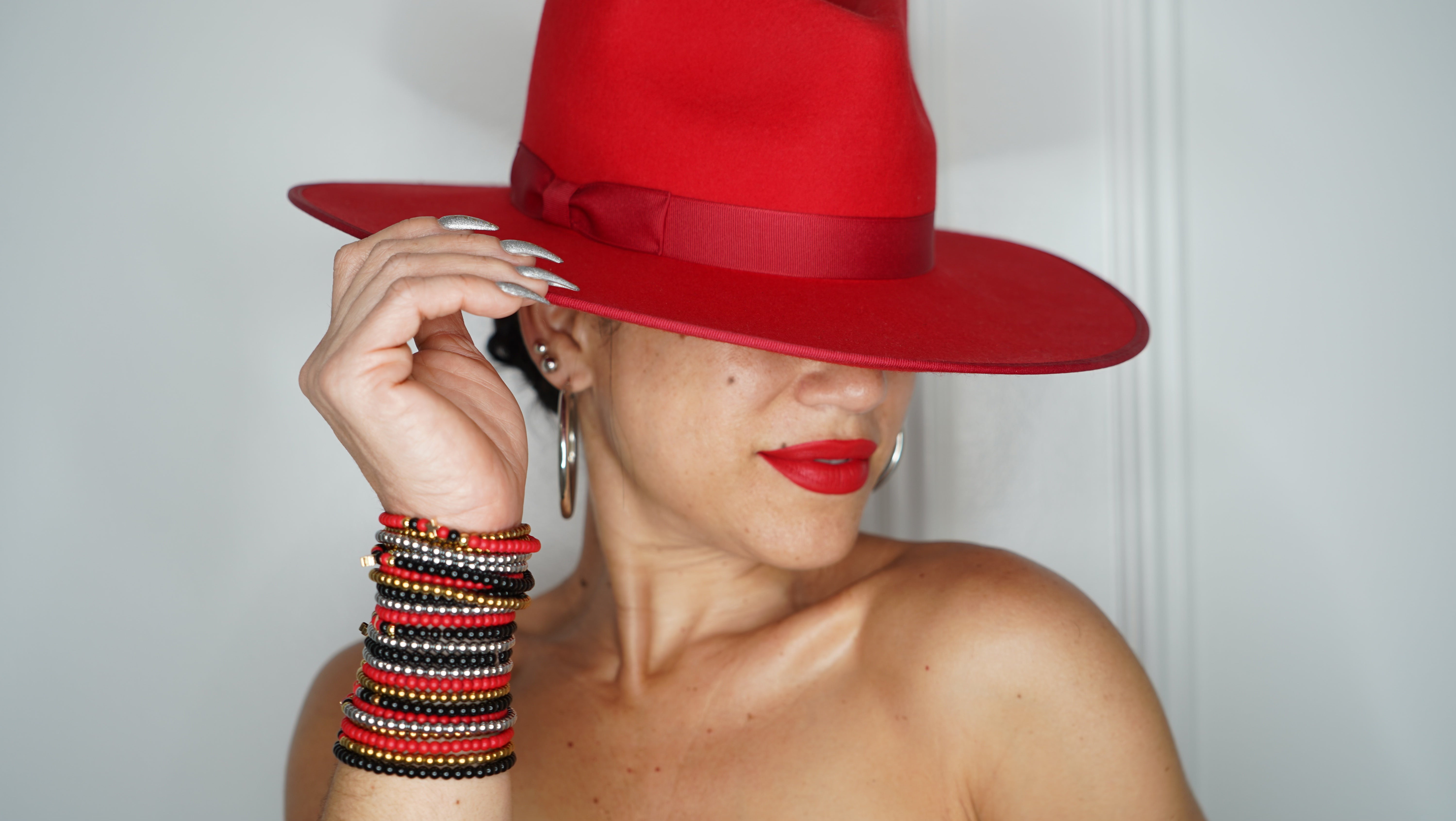 BBella By Millie | Celebrity Hairstylist & Makeup Artist – BBellaByMillie